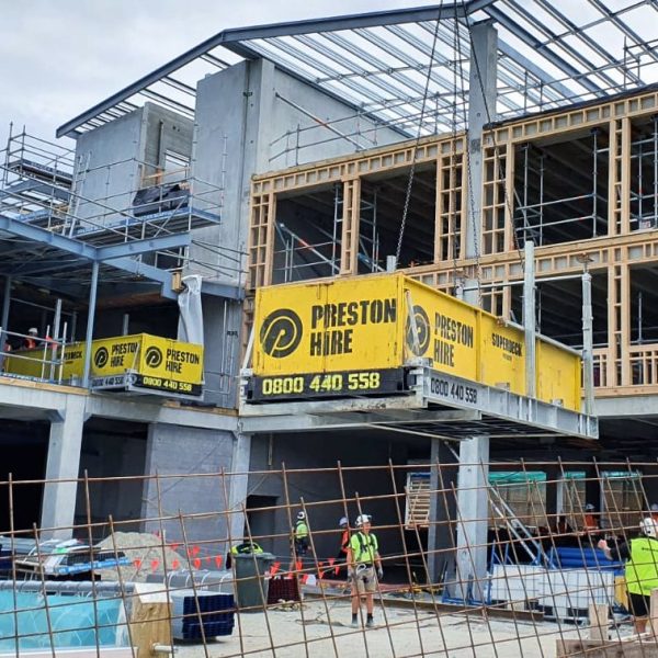 Retractable Loading Platforms & Spider Cranes | Preston Hire NZ